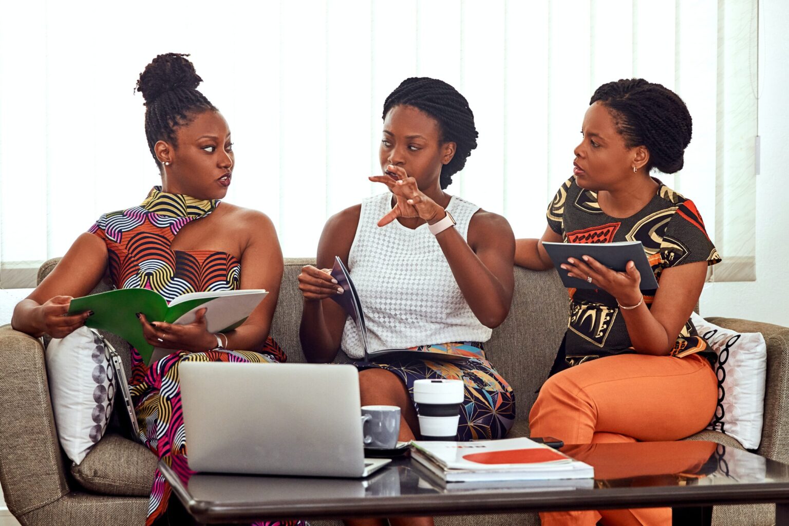 How to Hold Powerful Coaching Conversations (Examples & Script Template ...